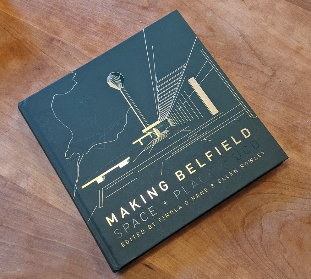 A fragmented reading experience: locally and anecdotally speaking